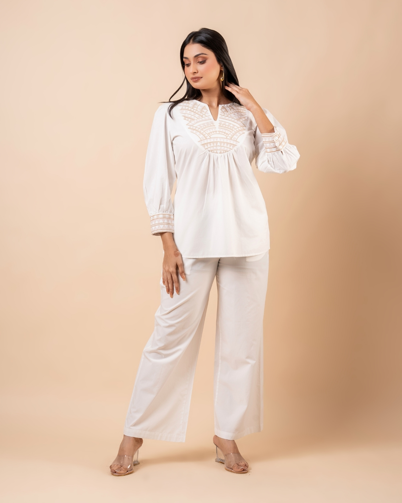 Embroidery Detail Top and Pants Set - La Vivente